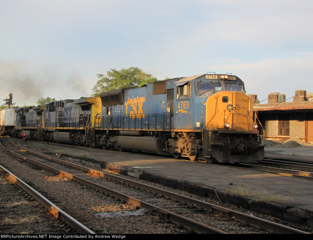 CSX Q118
